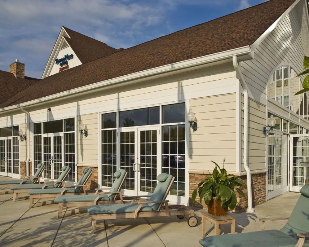 Road Trip Mountain View → Clinton - 72 km / 1 h 5 min | Map, Stops ...